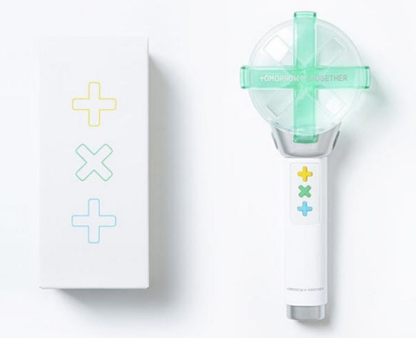 TXT – OFFICIAL LIGHT STICK - Comic-sería